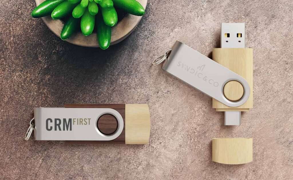Twister Go Wood USB Stick | USB-A & USB-C | Lunatic GmbH